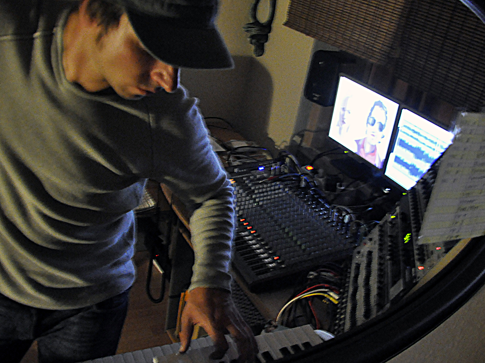 Adrian Gabriel – – NEOTON